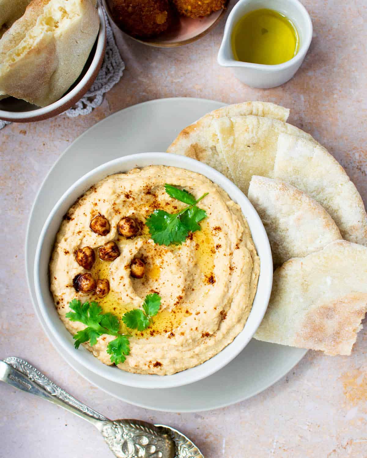 Host an Easy Chips and Hummus Party + 12 Hummus Recipes