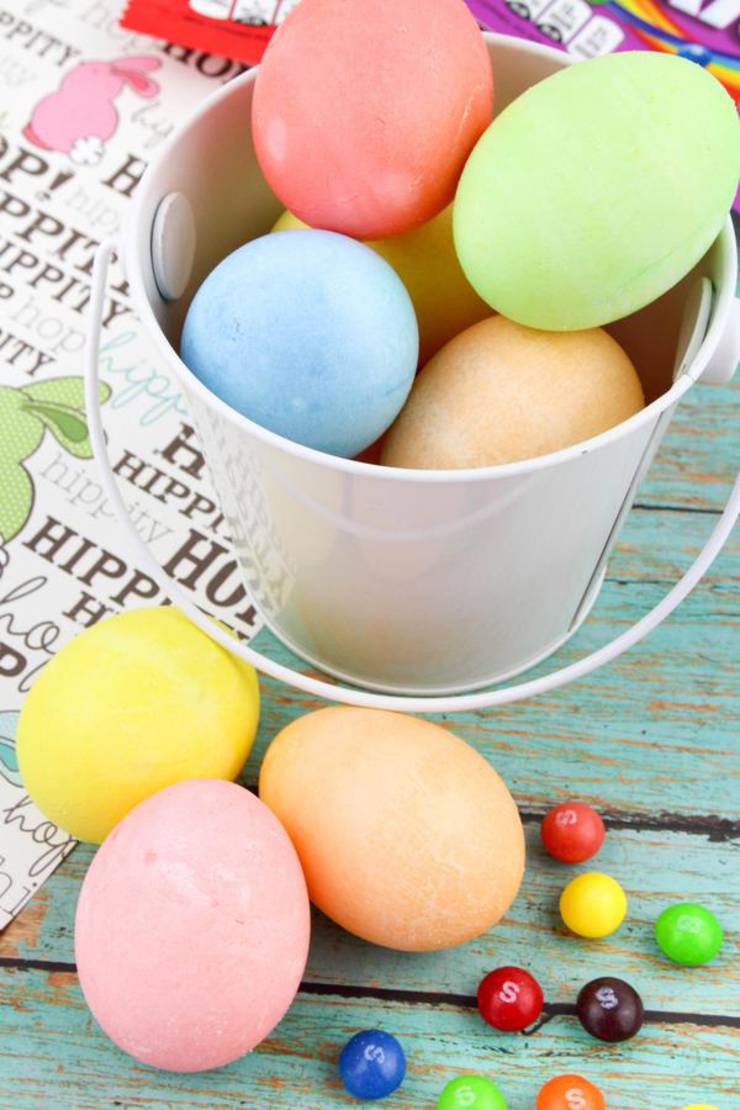 16 Clever Ways to Dye Easter Eggs this Season