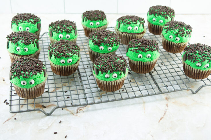 Make Frankenstein Cupcakes for an Electrifying Halloween