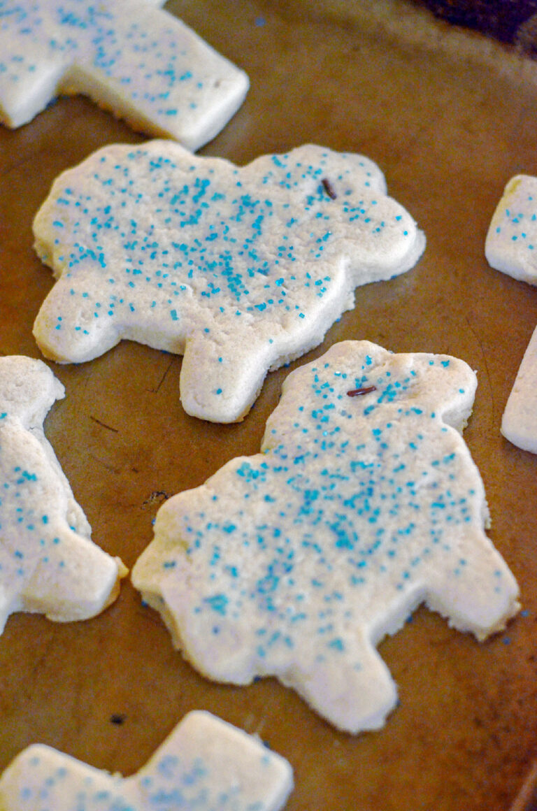 Easy Easter Lamb Cookies Everyone Will Love