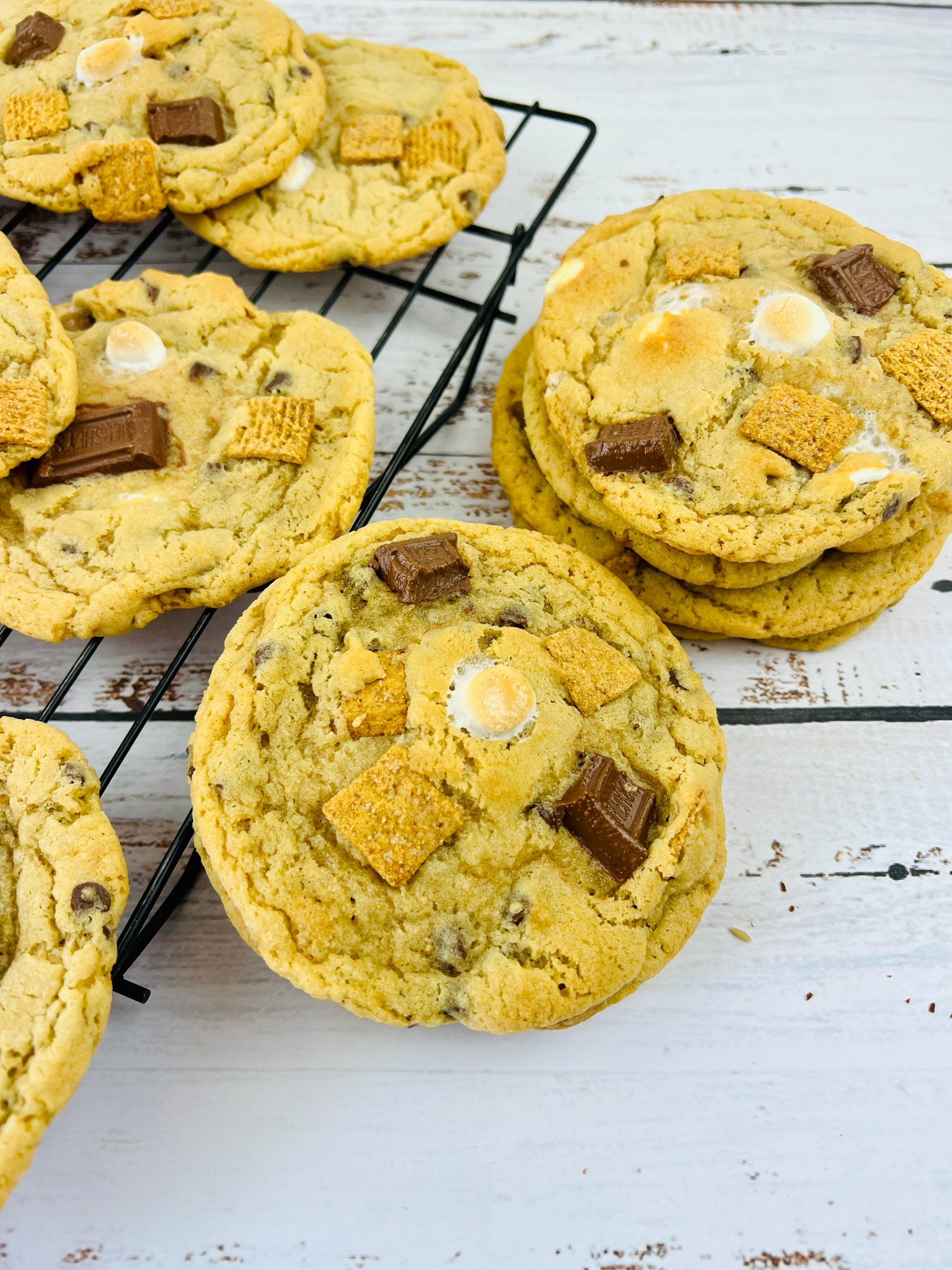 You Will Love These Ultimate S'mores Cookies